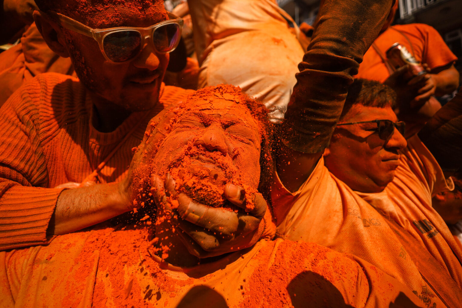 Sindoor Jatra: Thimi’s Own Festival of Faith and Colour - The Diplomat ...