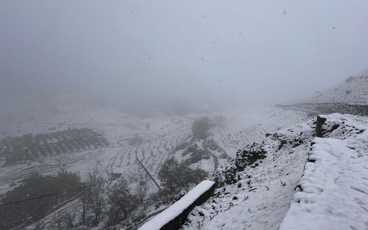 Heavy Snowfall Disrupts Traffic in Mustang - The Diplomat Nepal