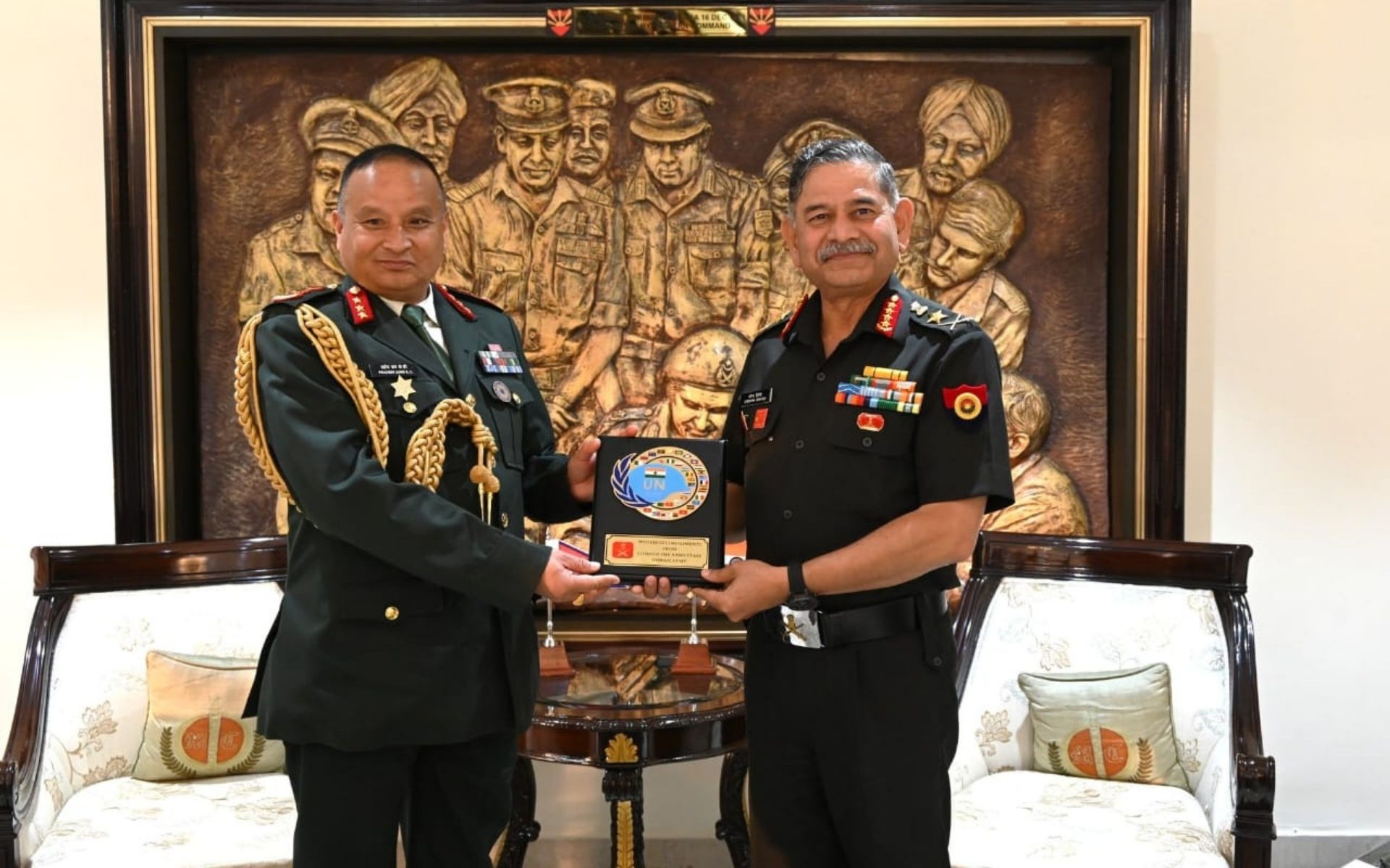 Indian CoAS General Dwivedi and Nepali Army Lieutenant General KC ...